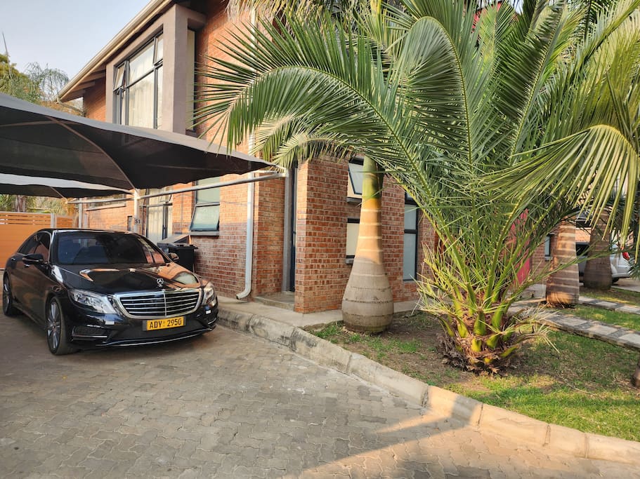 grandhomes.hospitable.rentals